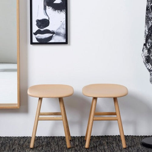 Explore our Stool "SHELL 45K" made of wood